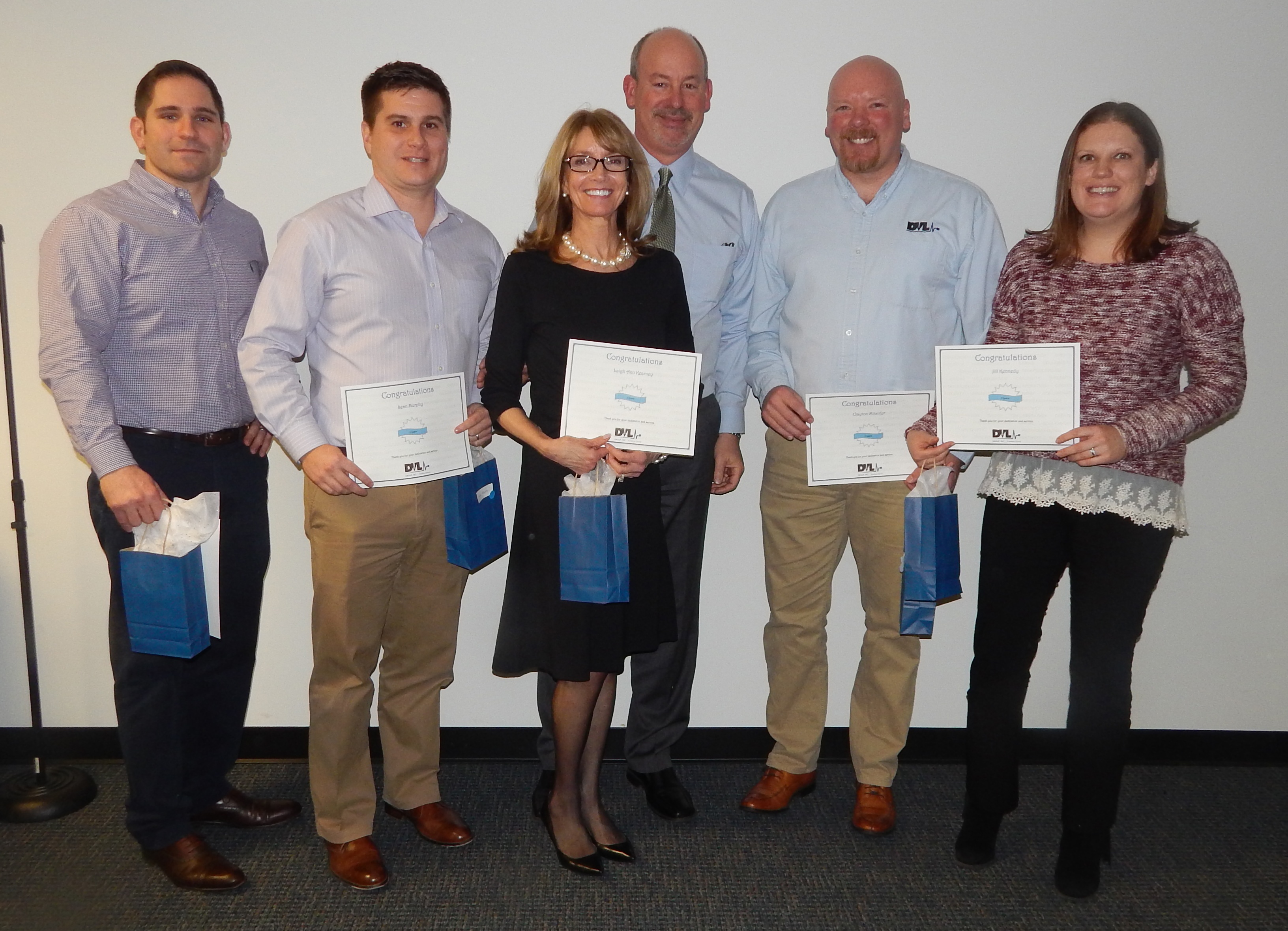 DVL Group Holds Awards Ceremony